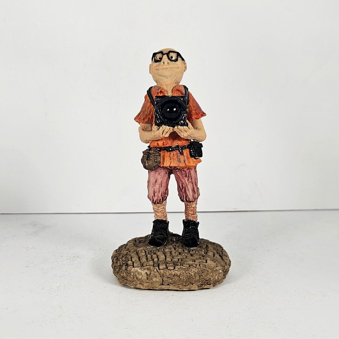 Clarecraft Terry Pratchett's Discworld Twoflower DW02, Rare Collectible ...