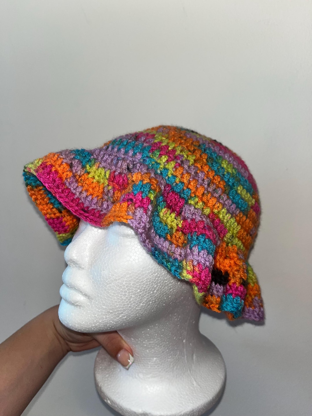 Crochet Wavy Brim Bucket Hat - Etsy