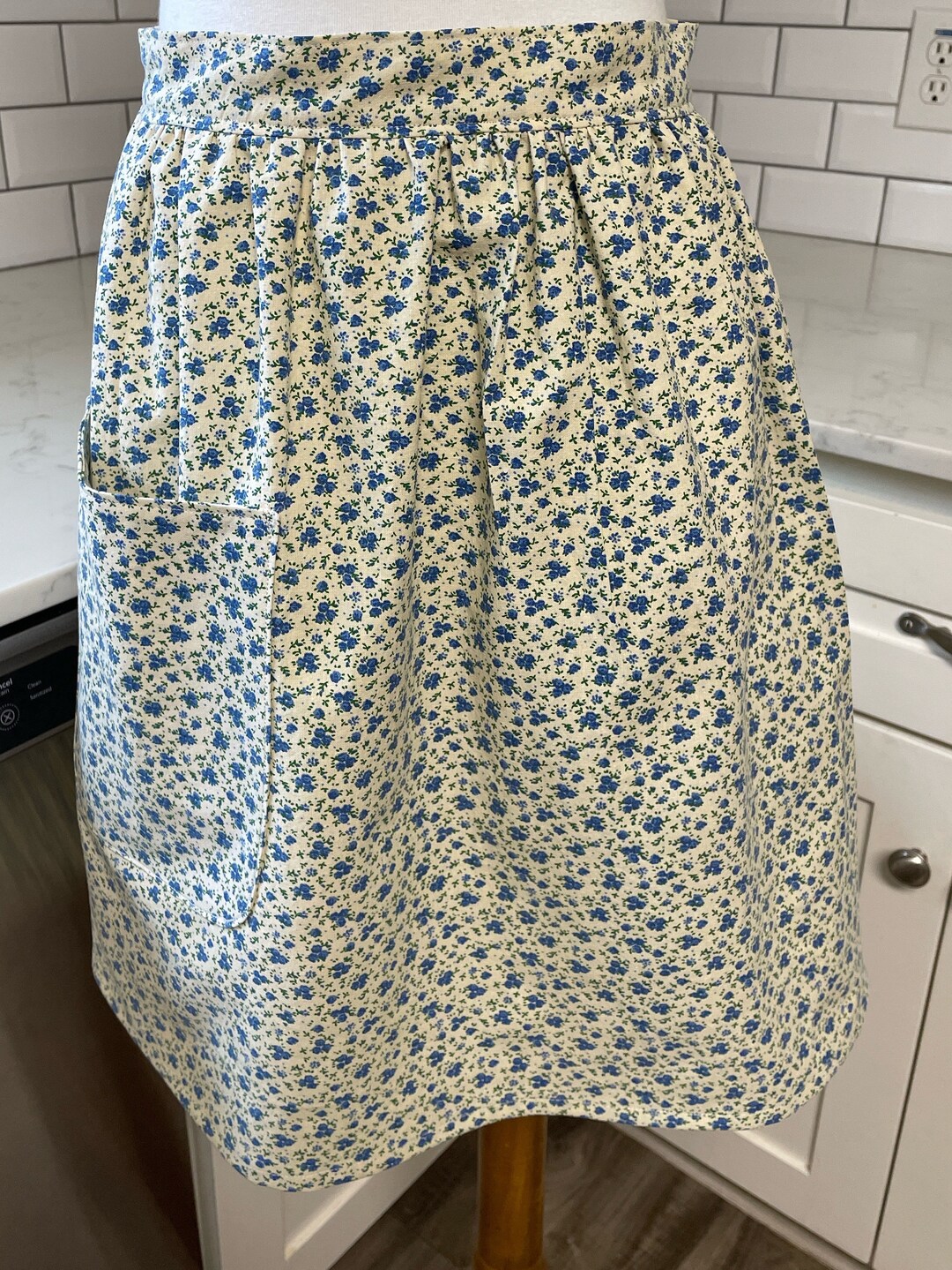Pretty Blue Calico Floral Prairie Apron Pioneer Homesteading Apron - Etsy
