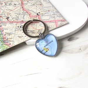 Personalized Location Map Heart Keyring - World Map Keychain ...