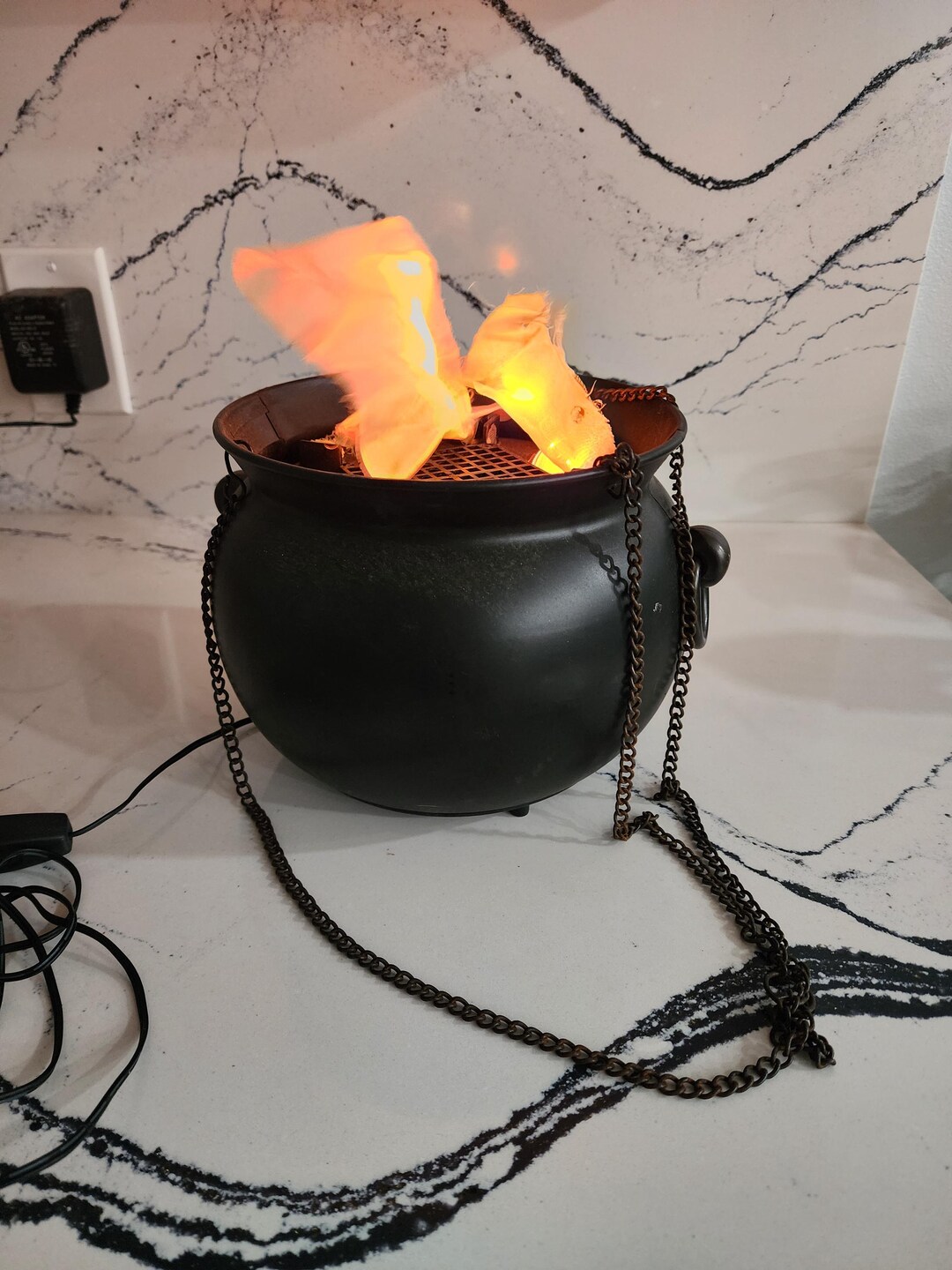 Gemmy Halloween Flaming Cauldron Prop Lights and Crackles Witch Works ...