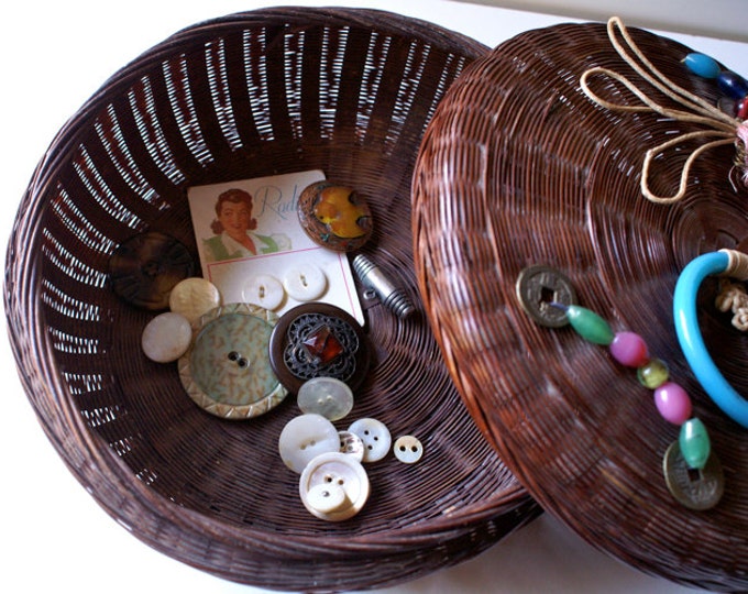 Antique Wicker Chinese Sewing Basket With Glass Peking Beads & Coins - Etsy