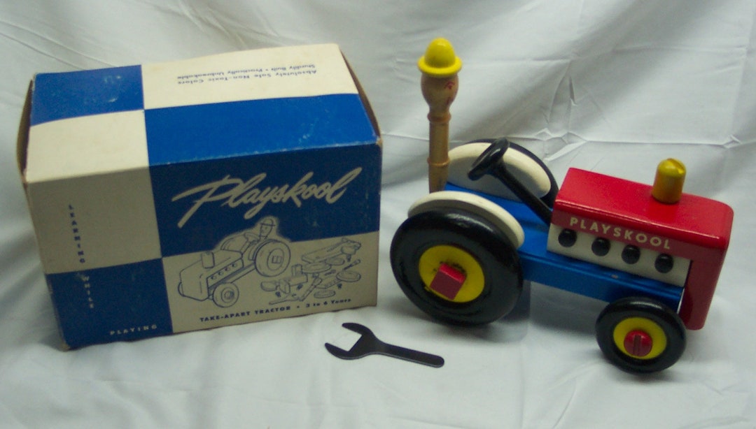 Antique 1950's Playskool Wooden TAKE APART TRACTOR Wood Building Toy ...