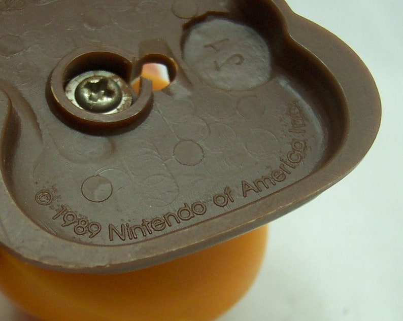 Vintage 1989 NES Nintendo Super Mario Bros Goomba 2" Figurine Pop-up ...