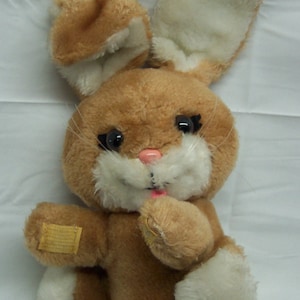 Vintage 1981 Dakin CUTE Tan BUNNY RABBIT 11" Plush Stuffed Animal Toy ...
