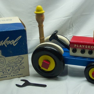 Antique 1950's Playskool Wooden TAKE APART TRACTOR Wood Building Toy ...