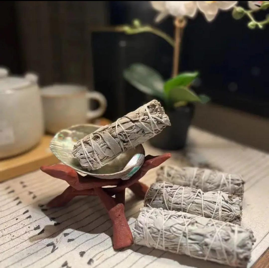 White Sage Bundle Pure Leaves With Peruvian Palo Santo 4" Inch White ...