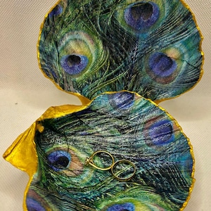 Peacock Design - Decoupage and Painted Scallop Shells - Etsy