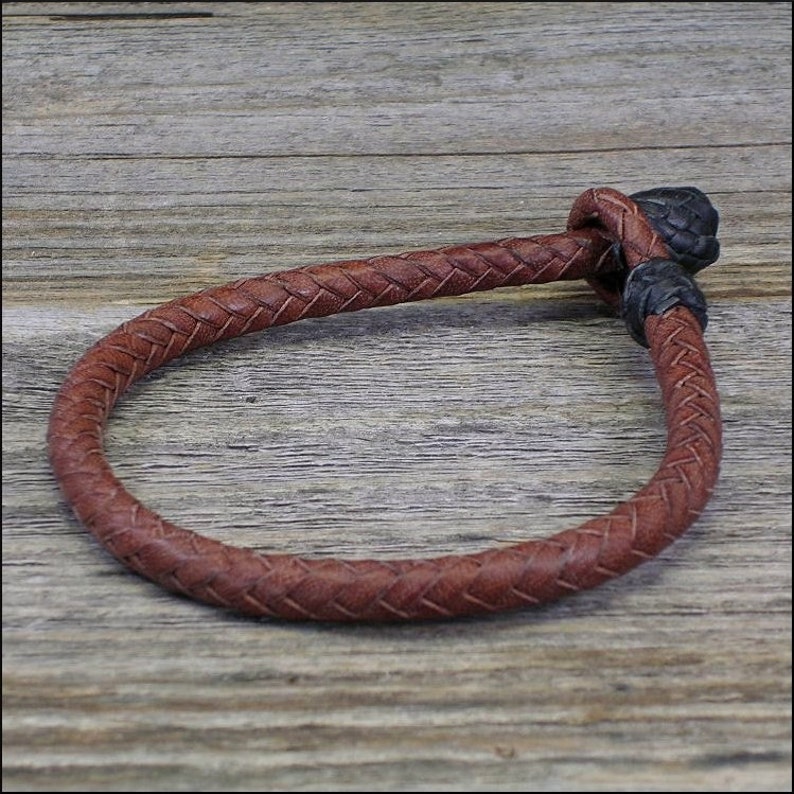 The Herringbone Braid Kangaroo Leather Bracelet - Etsy