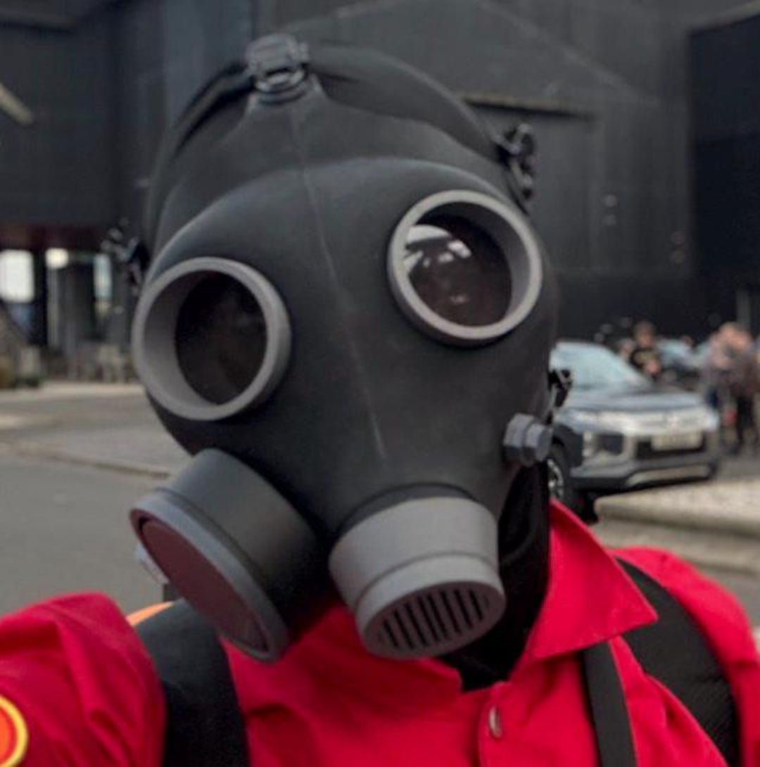 Pyro Gas Mask Upgrade - Team Fortress 2 Gas Mask Parts - Etsy