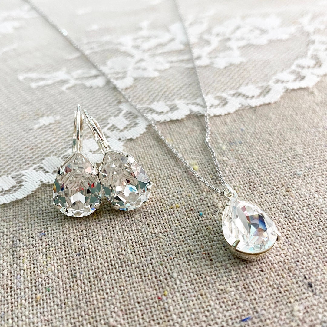 Swarovski Crystal Jewelry Set | 14x10 Crystal Pears | Dangling Lever ...