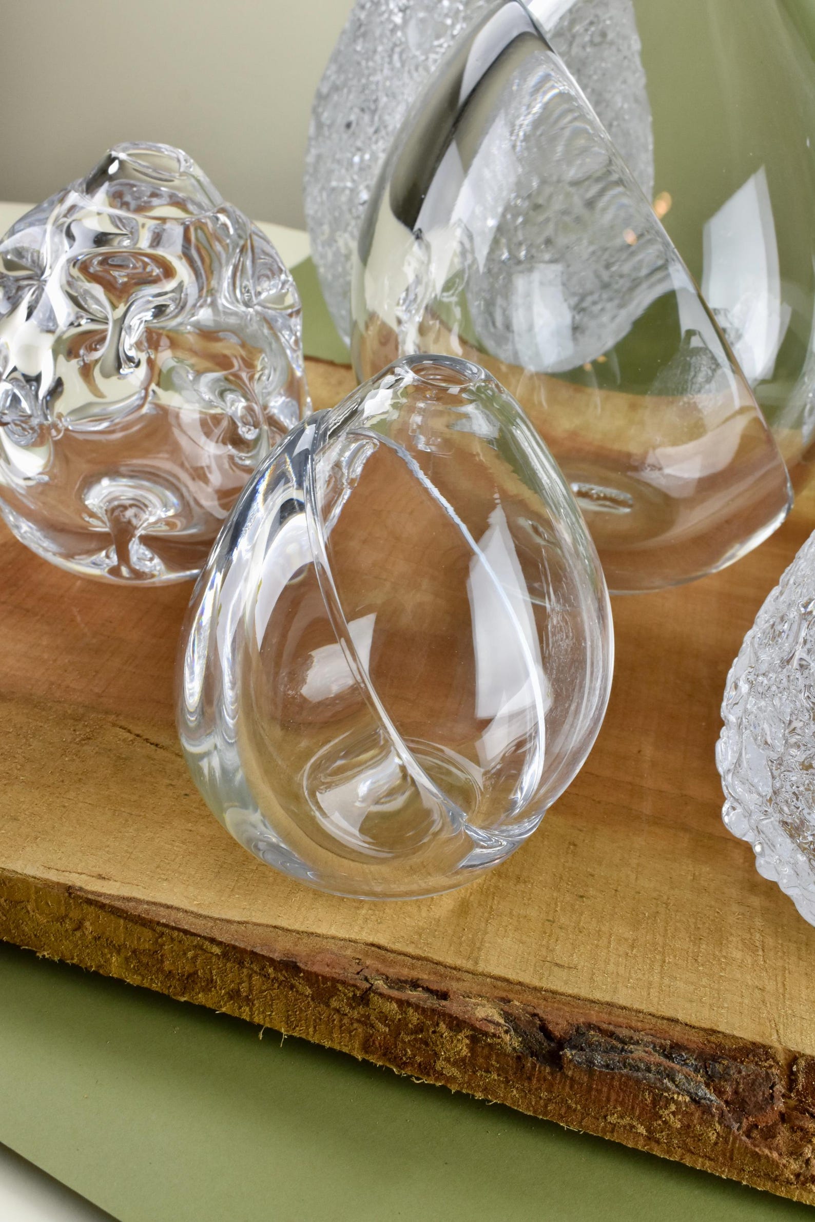 Dew Drop Bud Vase, Handblown Glass - Etsy