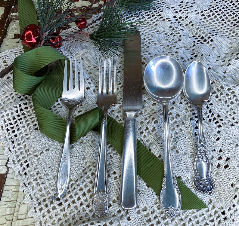 Mismatched Silverware, Vintage Mix Match Silverplate, Bulk Silverware ...