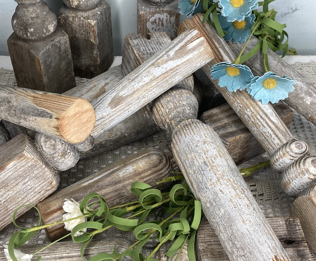 Wood Spindles-antique Spindle-chippy Wood-vintage Spindles-old Painted ...