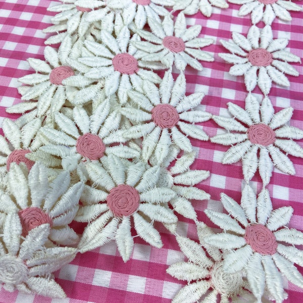 Daisy Chain Trim - Etsy