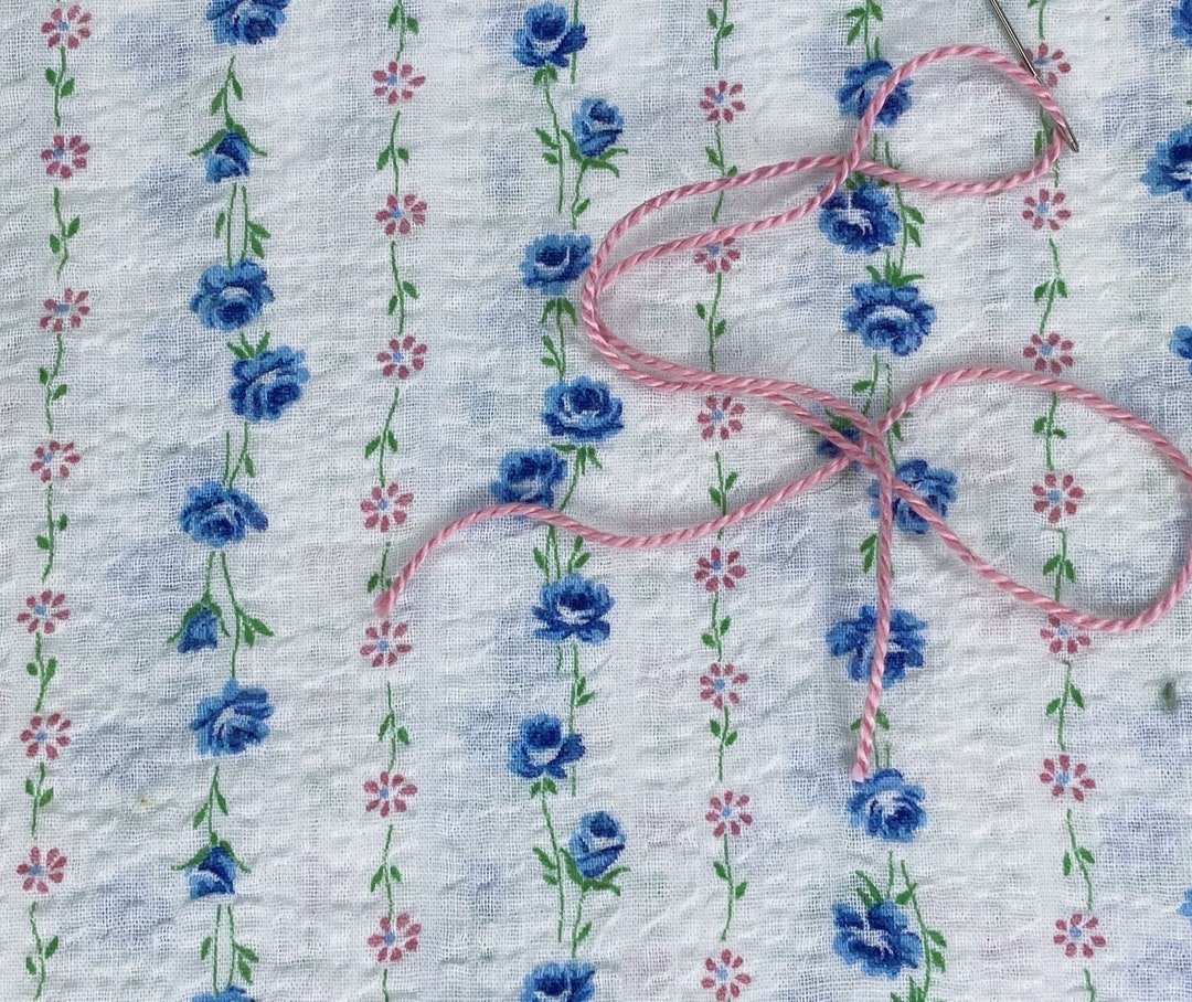 Vintage Plisse-ditsy Floral Fabric-flower Pattern Fabric-seersucker ...