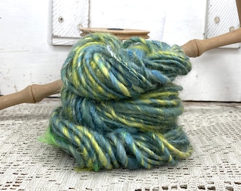 Hand Spun Art Yarn, Bulky Handspun Yarn, Thick and Thin, Chunky Sparkly ...