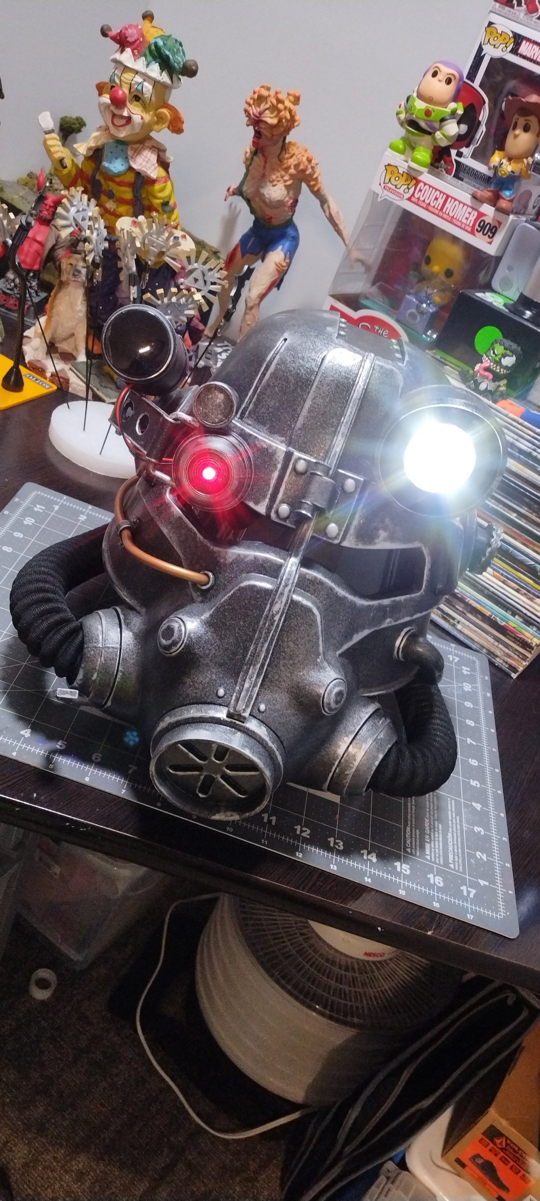 Fallout Inspired T-45 Wearable Helmet With Working Lights and Remote - Etsy