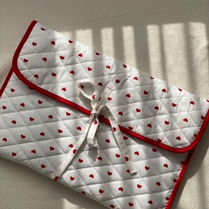 Quilted Laptop Sleeve – Cute Heart Pattern, Soft & Protective Case ...