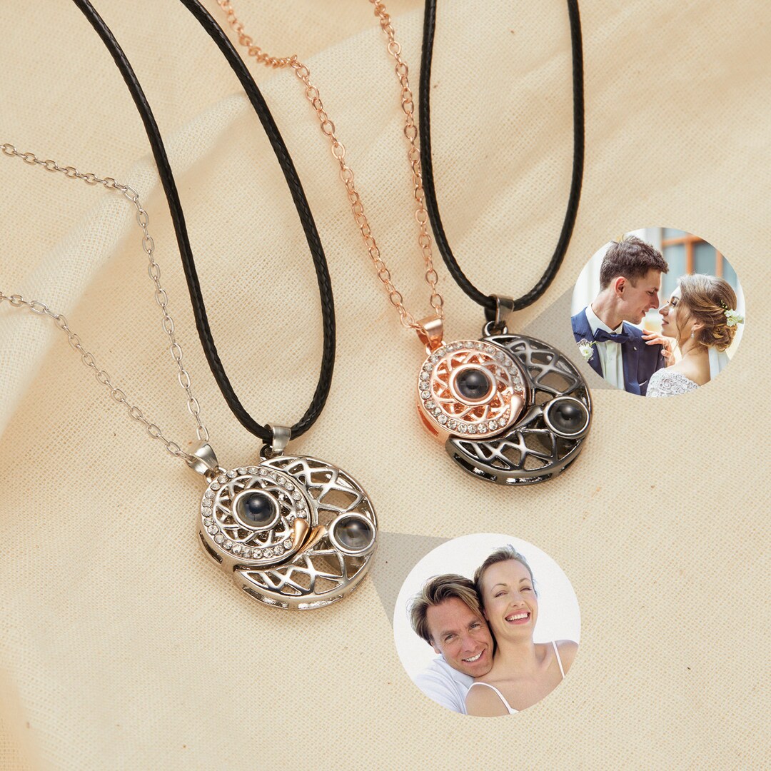 Magnetic Projection Couple Necklace-custom Photo Necklace-couple ...