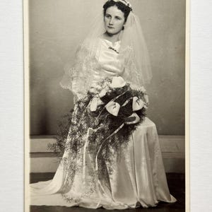 Vintage 1957 Wedding Photo: Bride With Bouquet, Black and White ...