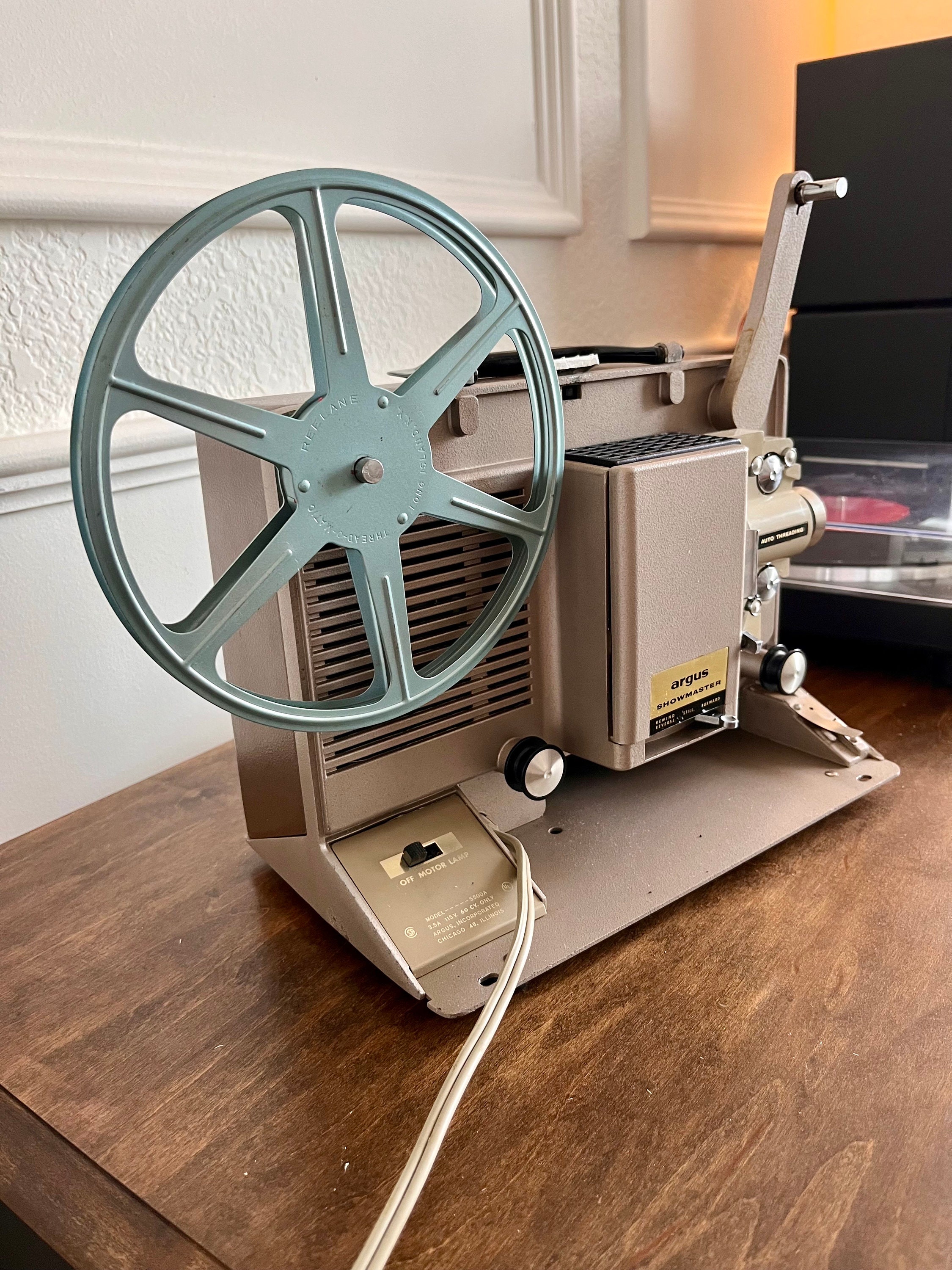 Argus Showmaster 500 A - Antique Slideshow Projector - Vintage ...