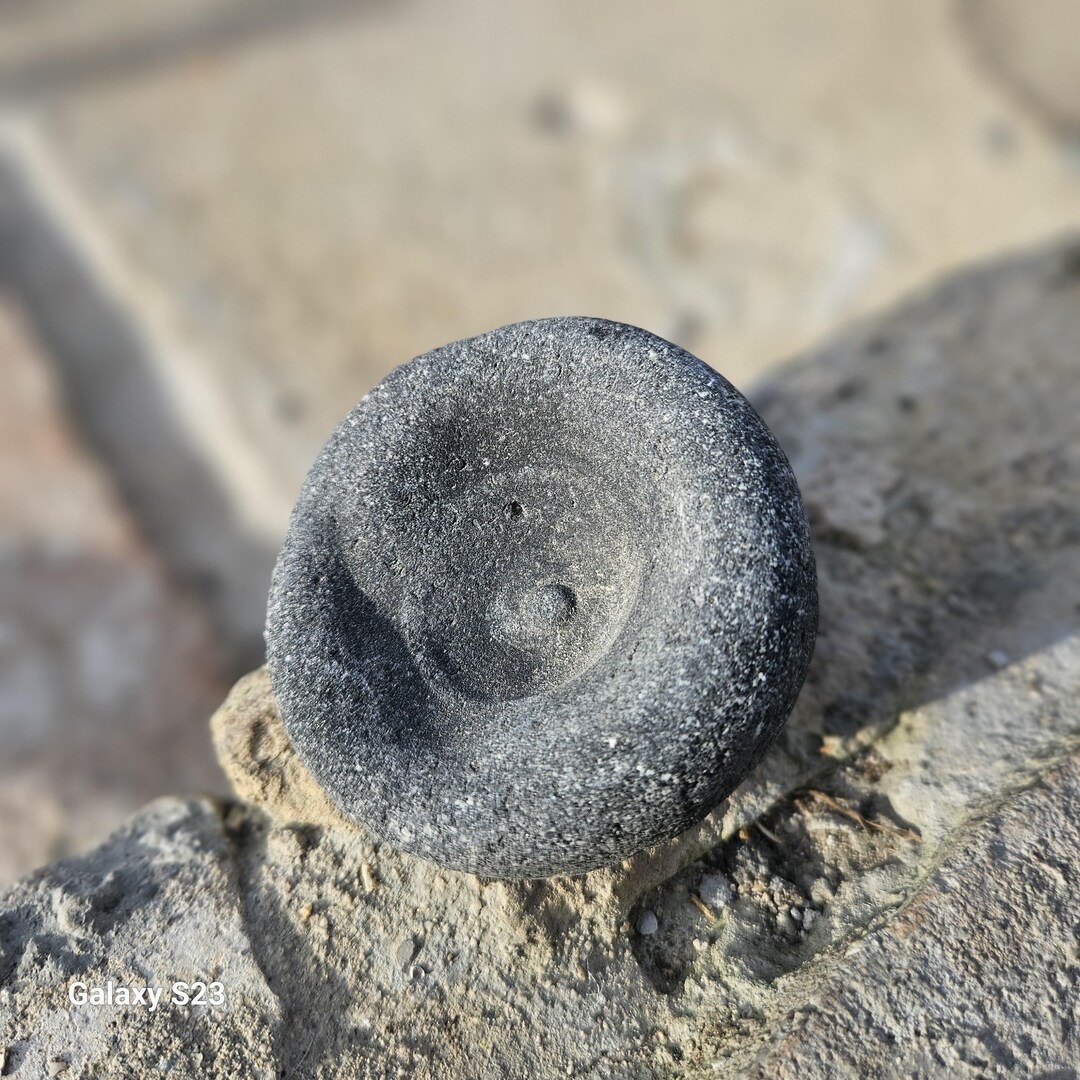 RARE XXL Black Pirate Glass Full Bottle Bottom Sea Glass 1600-1700s ...