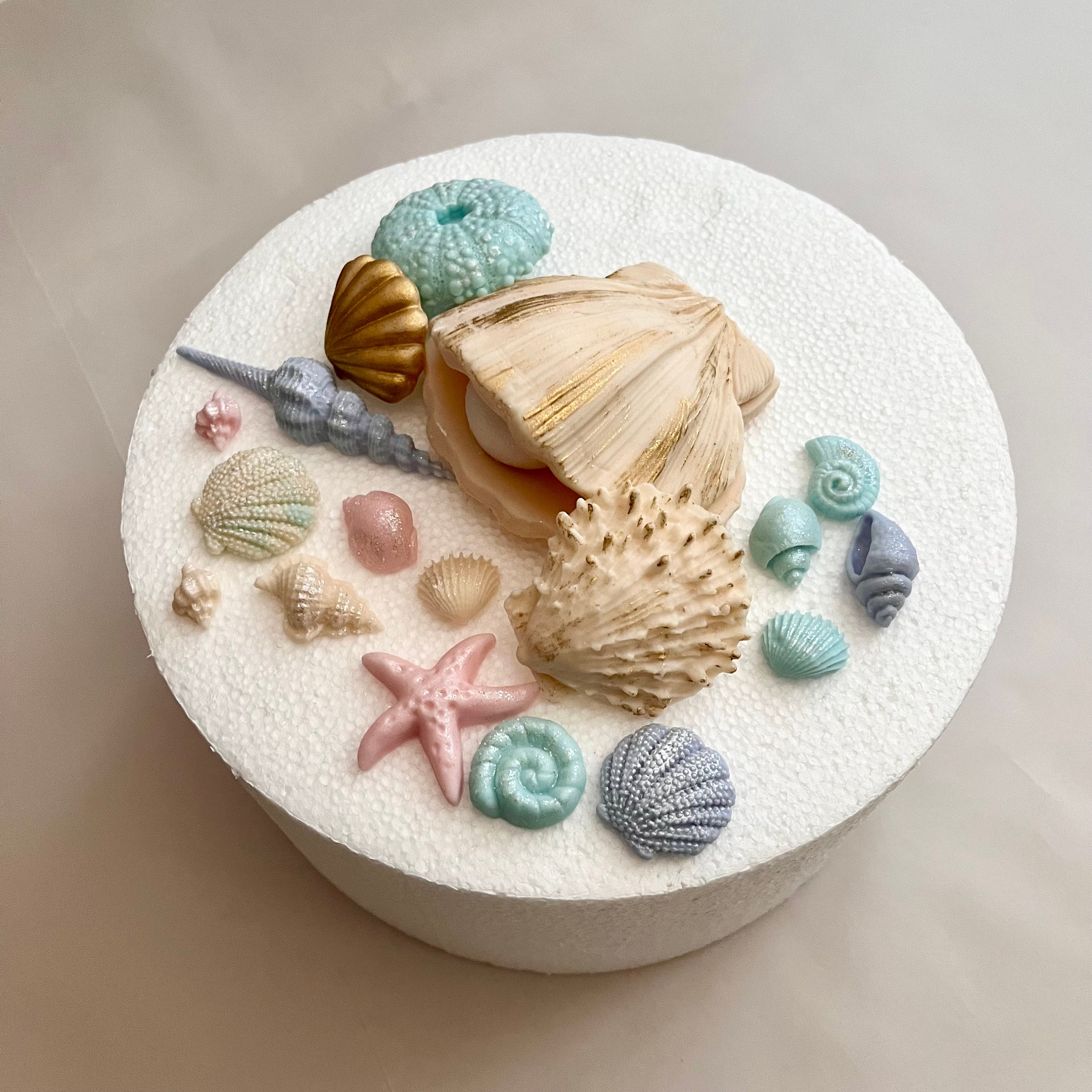 Seashell Fondant Cake, Cupcake Topper - Etsy