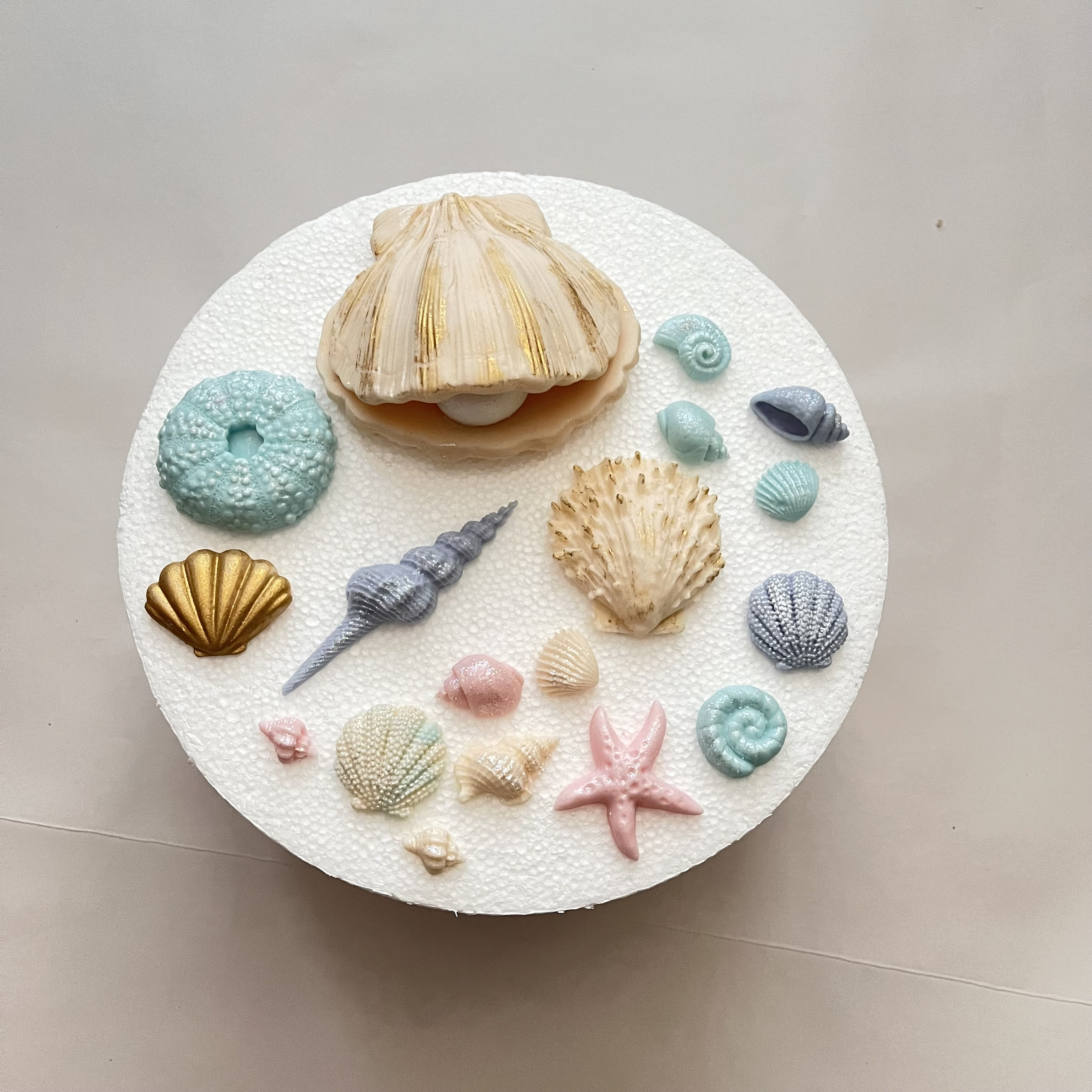Seashell Fondant Cake, Cupcake Topper - Etsy