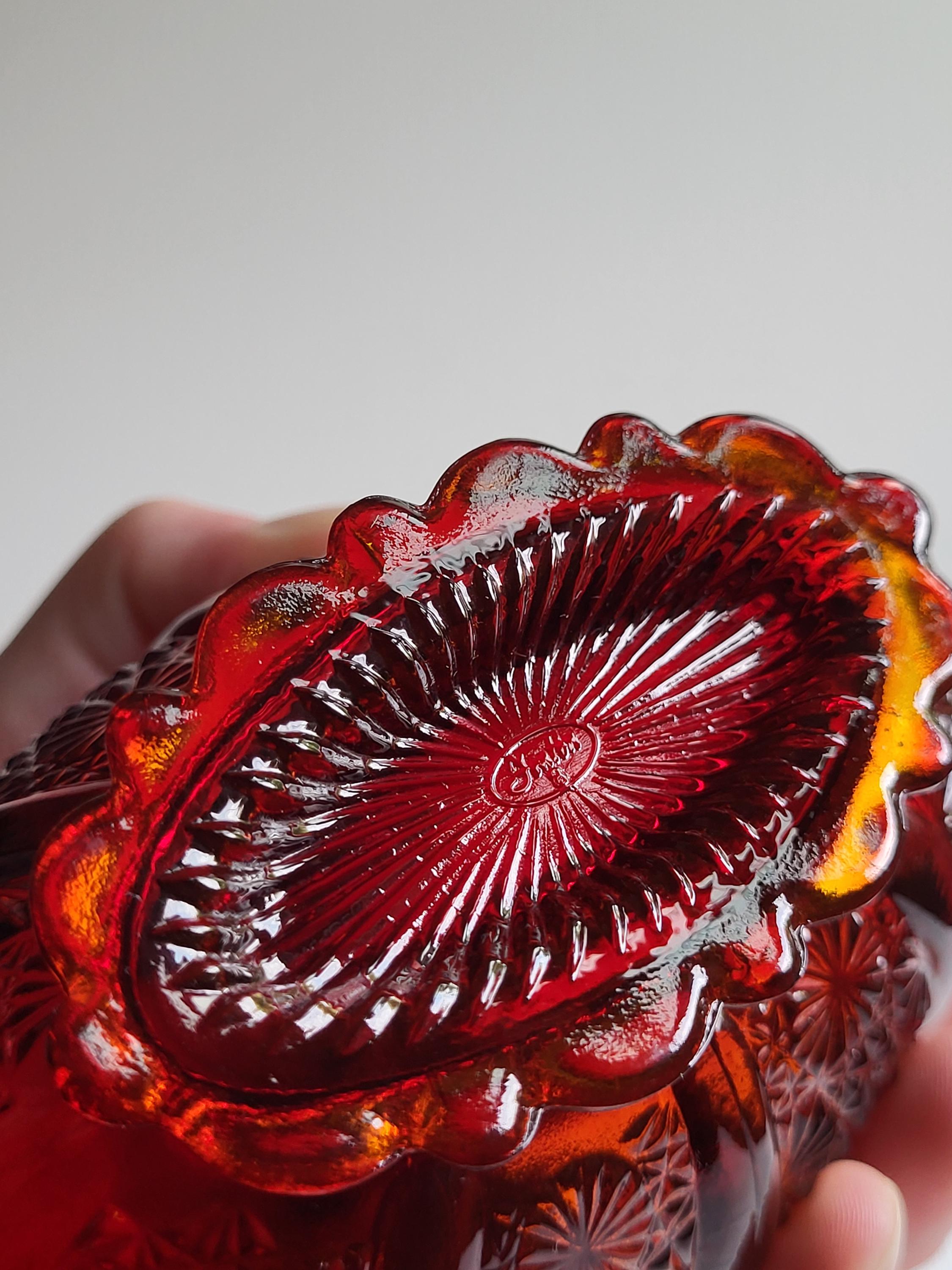 Fenton Red Daisy and Button Basket. CADMIUM GLOW - Etsy