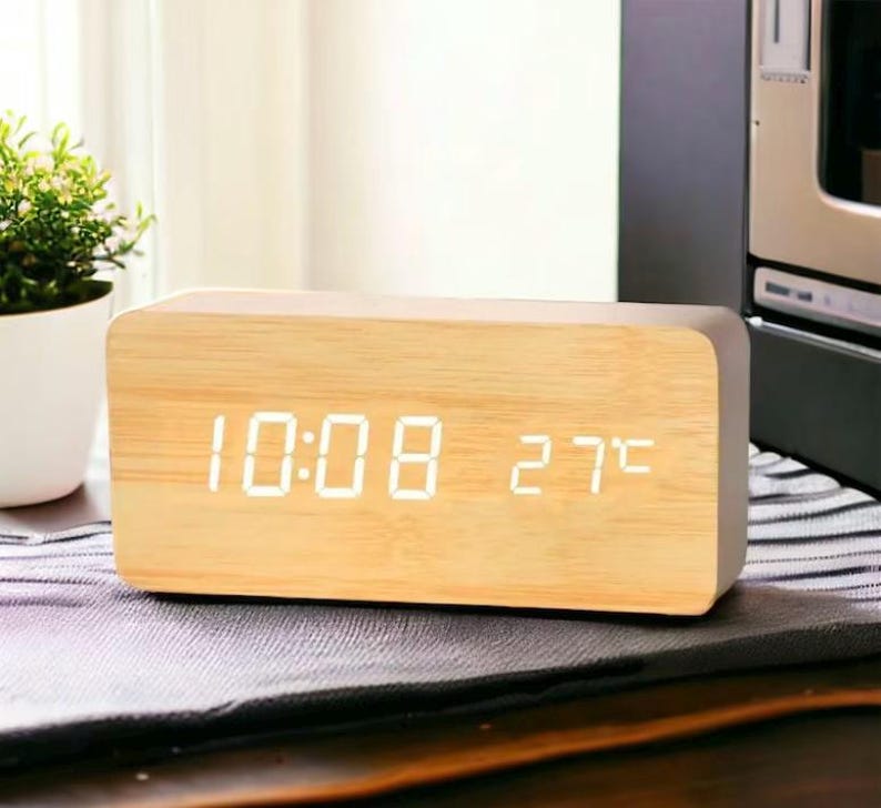 Father’s Day Wooden Digital Alarm Clock With Temperature, LED Alarm ...