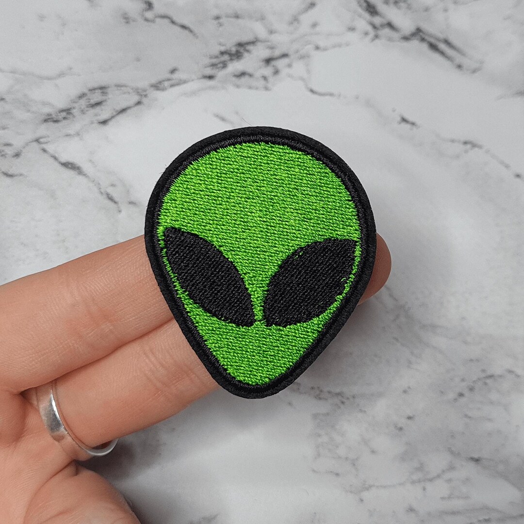 Alien Head Patch | Iron on Patches Back Patch Embroidered Badge Patches ...
