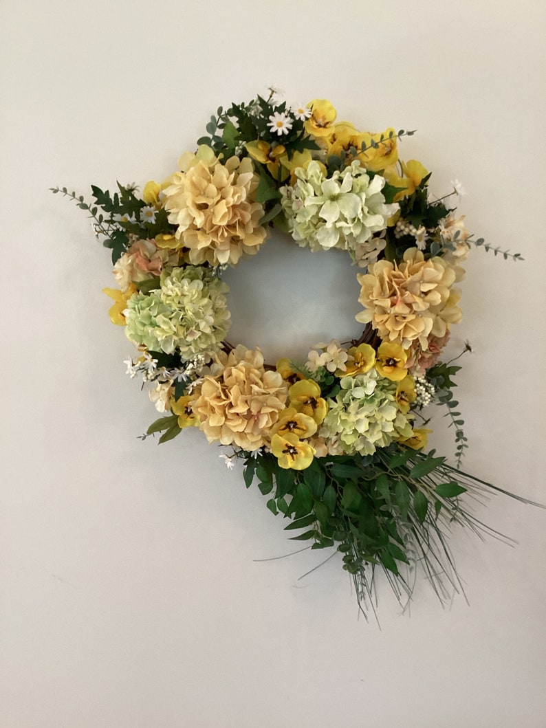 Beautiful Handmade Grapevine Wreath Covered in Yellow and Green ...