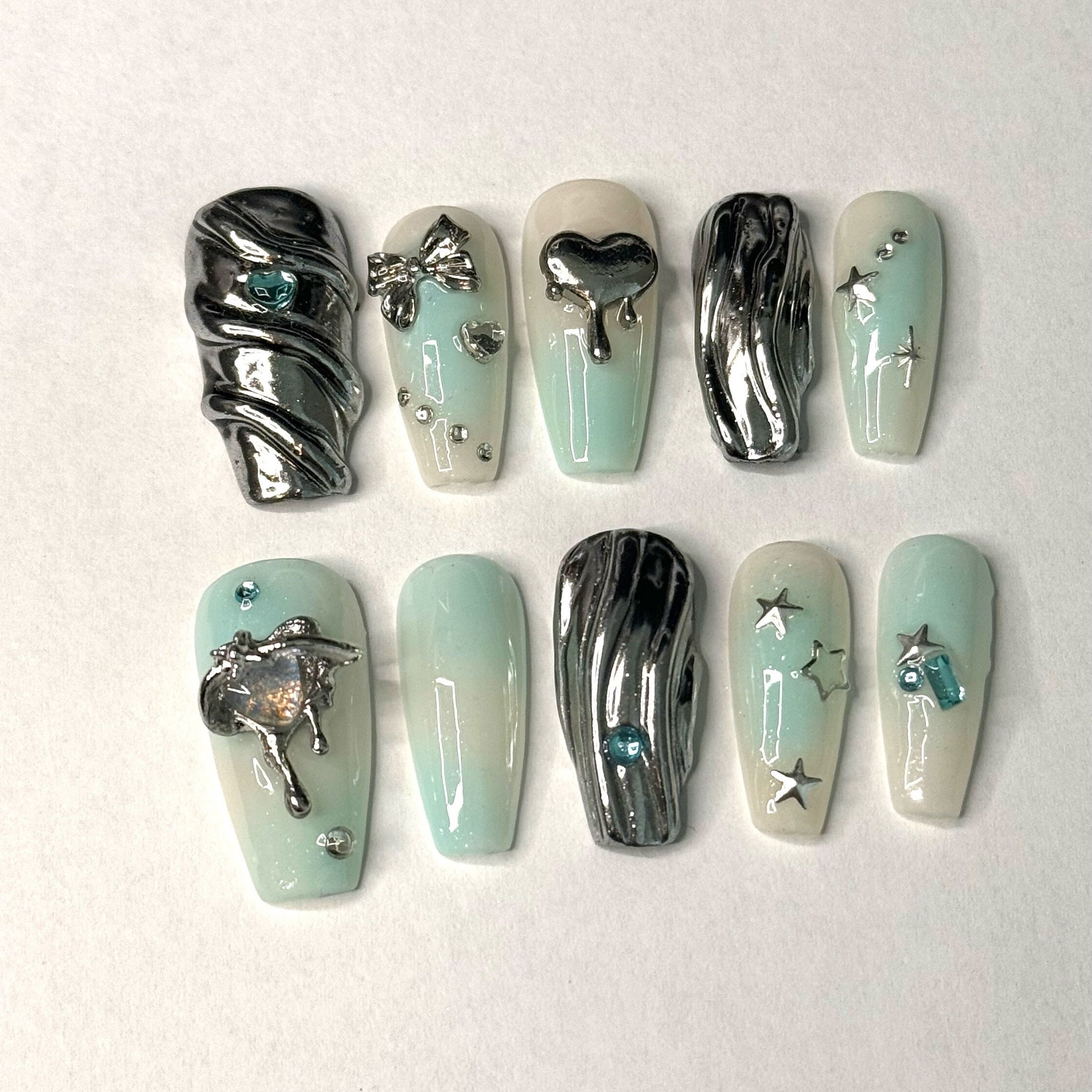 Y2K Cyber Ocean Design With Silver Chrome Blue Aura Press on Nails ...
