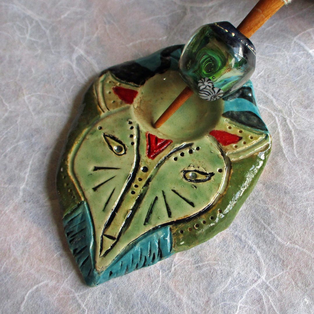 Stylized Deer Pottery Support Spindle Bowl, Clay Handmade Spinning ...