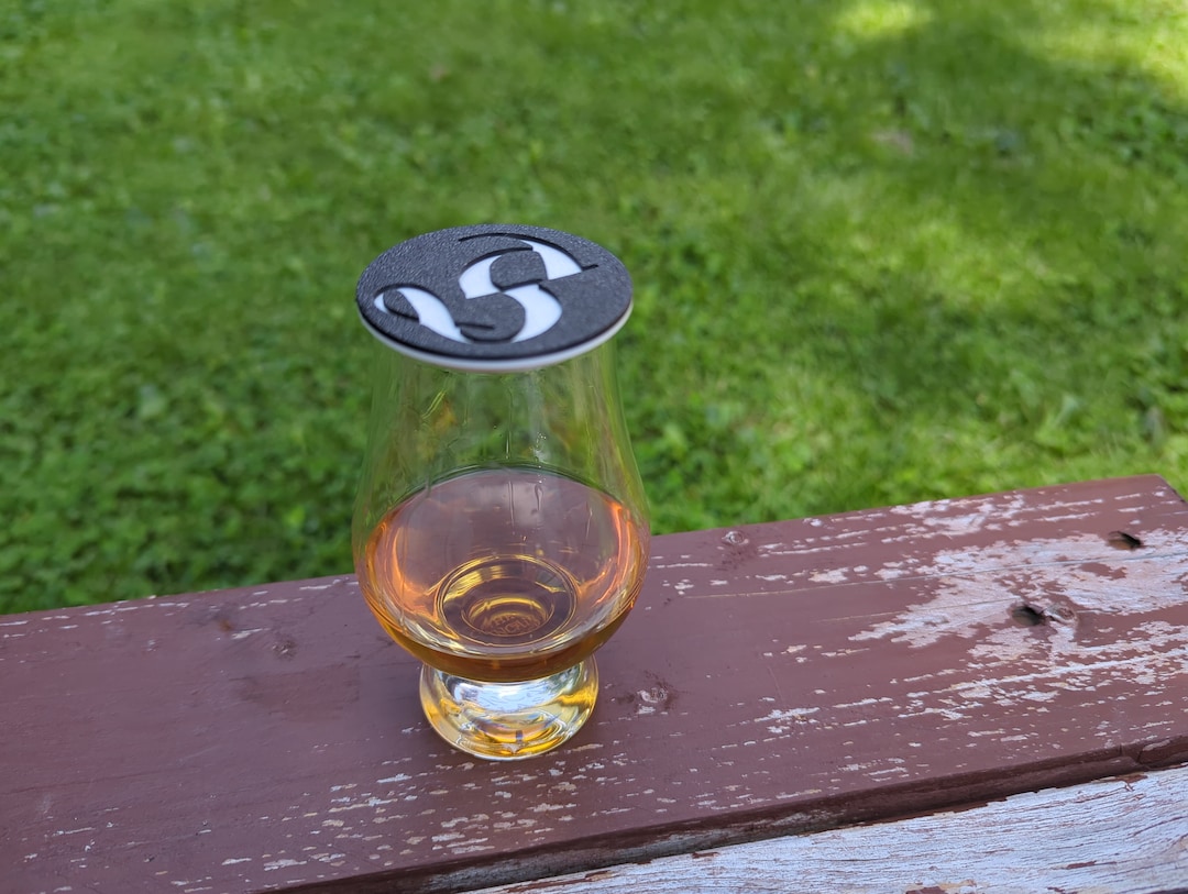 Glencairn Lid for Tastings - Toppers for Vapour Control - Gifts for ...