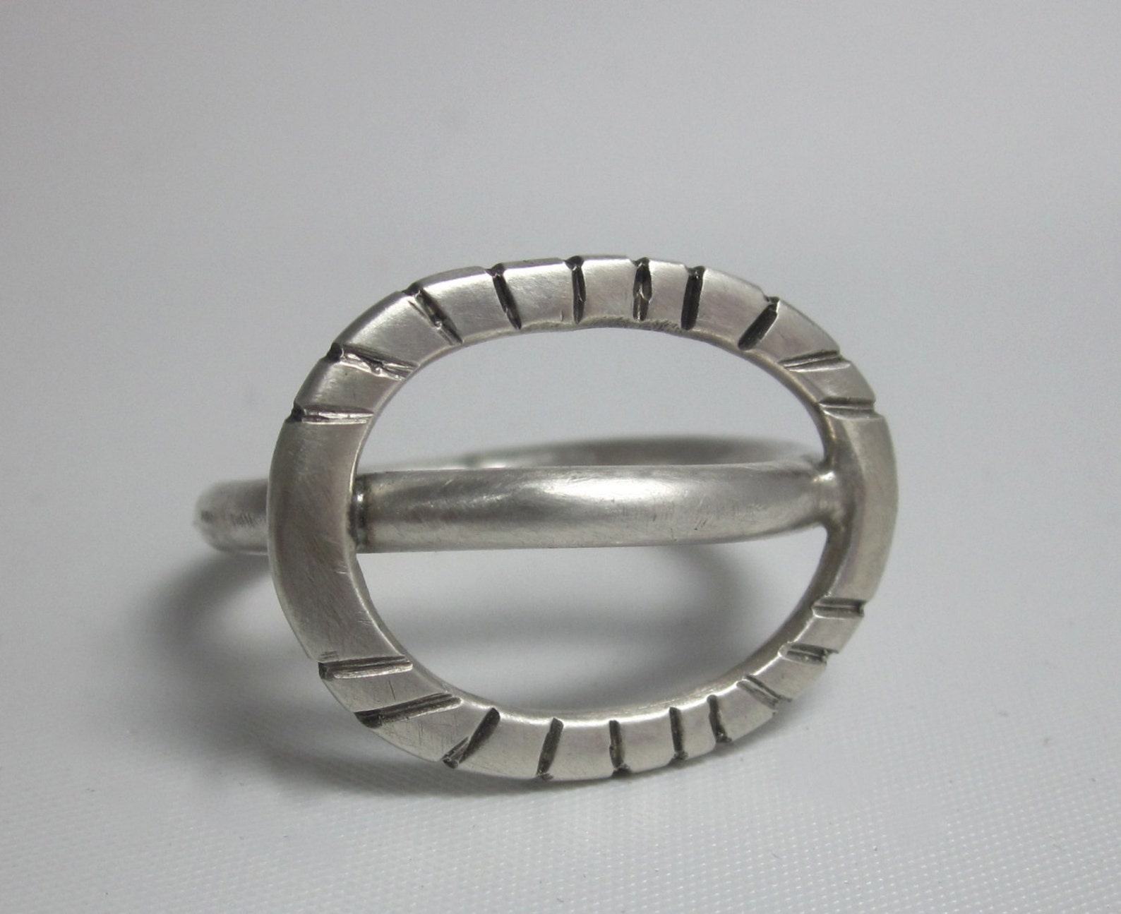 Sun Circle Ring - Etsy