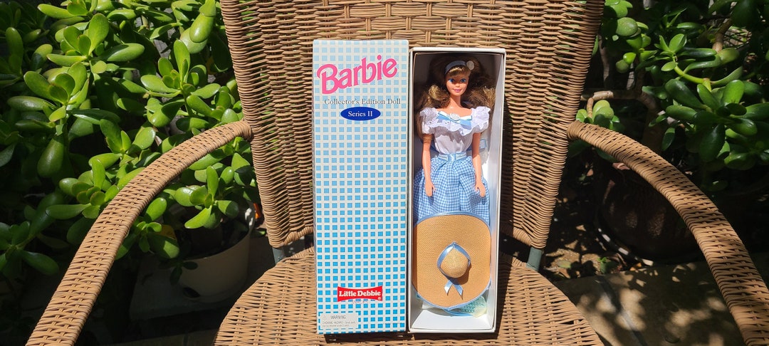 1995 Little Debbie Barbie Doll Collector's Edition Series II Barbie as ...