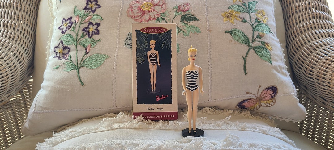 1994 Barbie Debut 1959 Hallmark Keepsake Ornament 1st in the Barbie ...