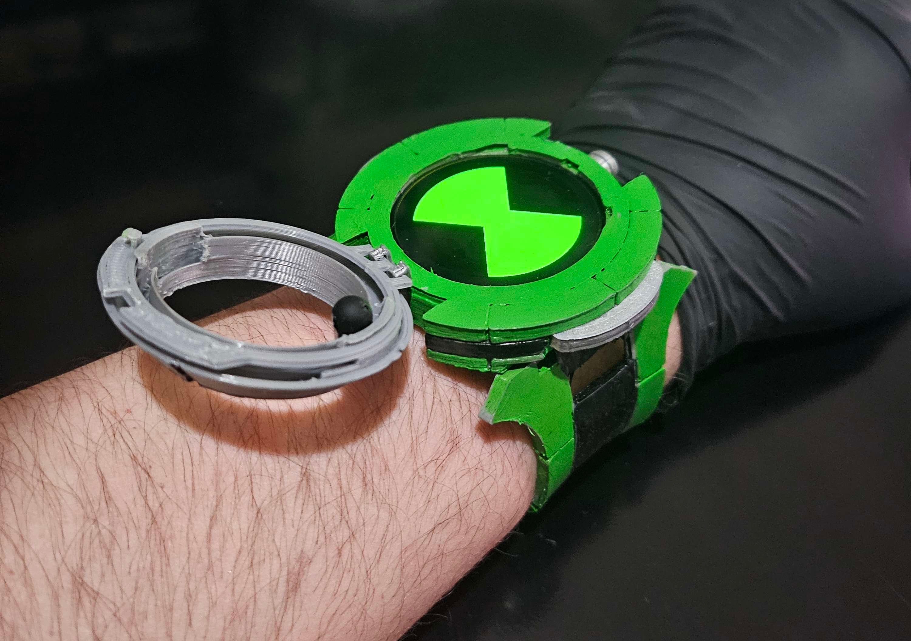 Ben 10 Alien Force Omnitrix Cover for Galaxy Watch 4-5-6 40mm Variant's With a Functional ...