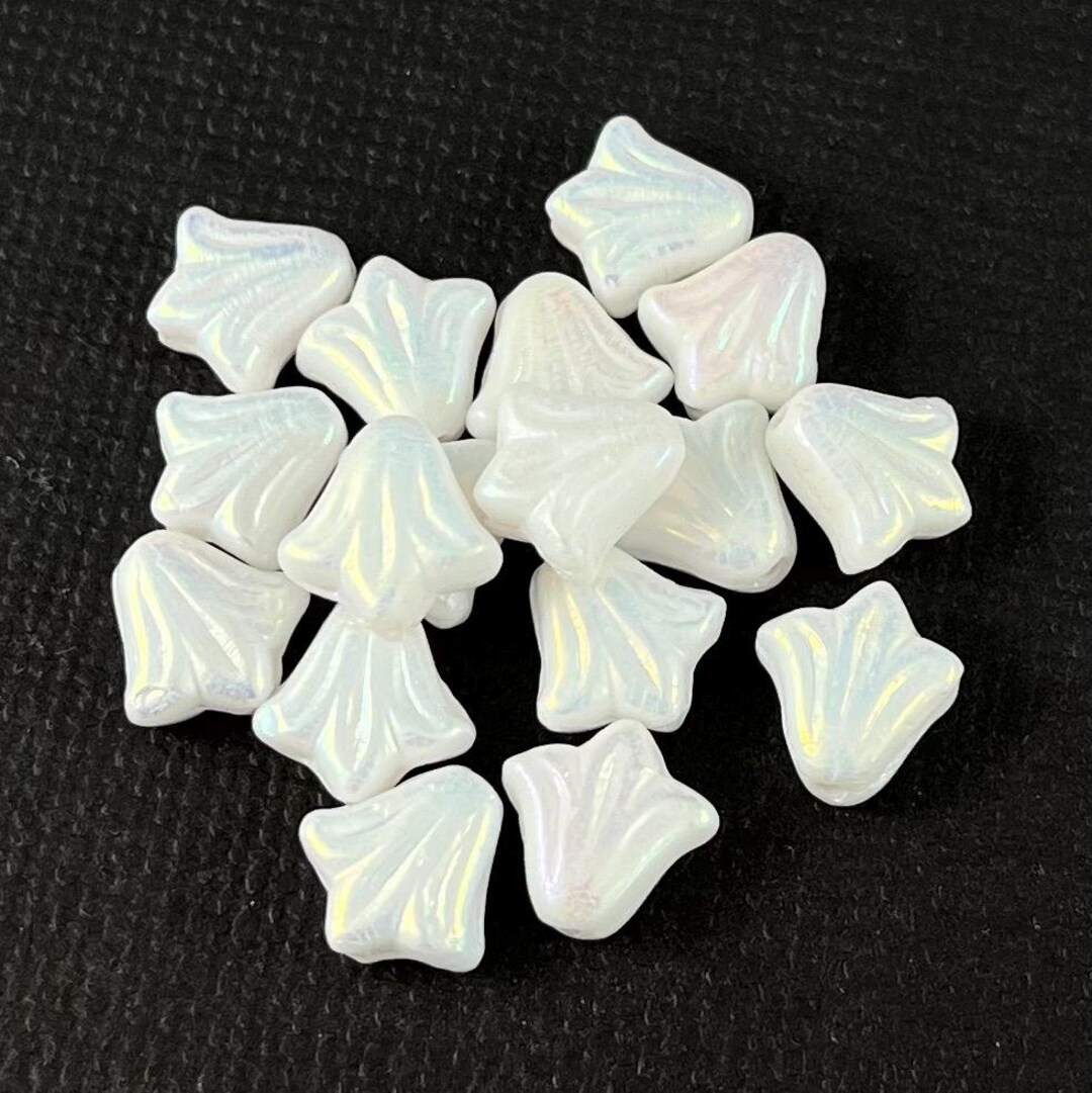 White Fleur De Lis, Czech Glass Lily Flower Beads, Bells, Bell Flower ...