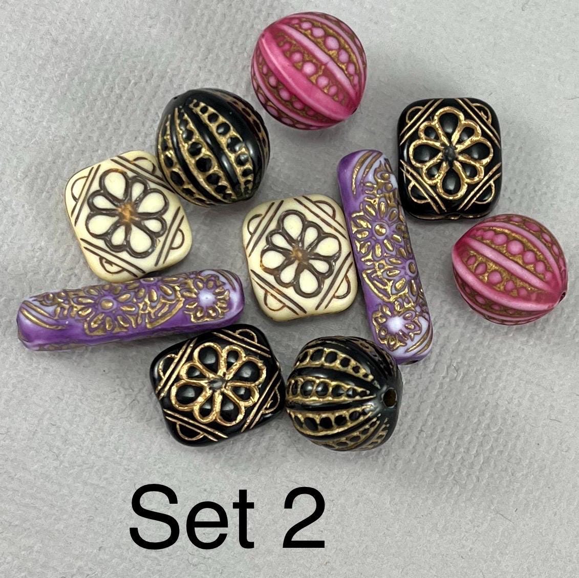 Acrylic Bead Mix, Vintage Style, Ornate, High Quality Plastic Beads ...