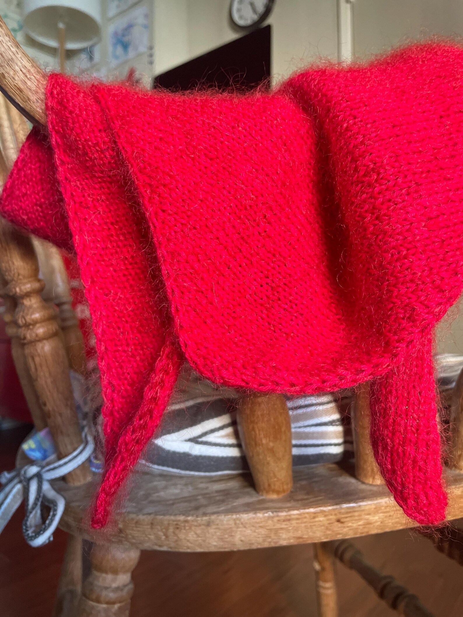 Classic Merino Wool Bright Red Triangle Knitted Scarf – Vintage ...