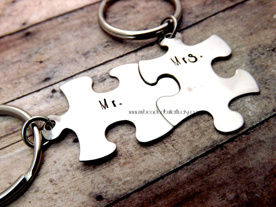 Couples Keychains- Puzzle Keychains- Mr and Mrs Keychains- Engagement ...
