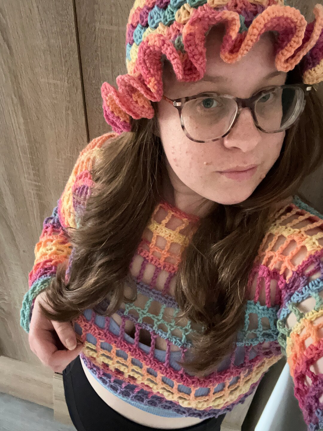 Handmade Festival Outfit/ Crocheted Mesh Sleeves and Bucket Hat / Rave ...