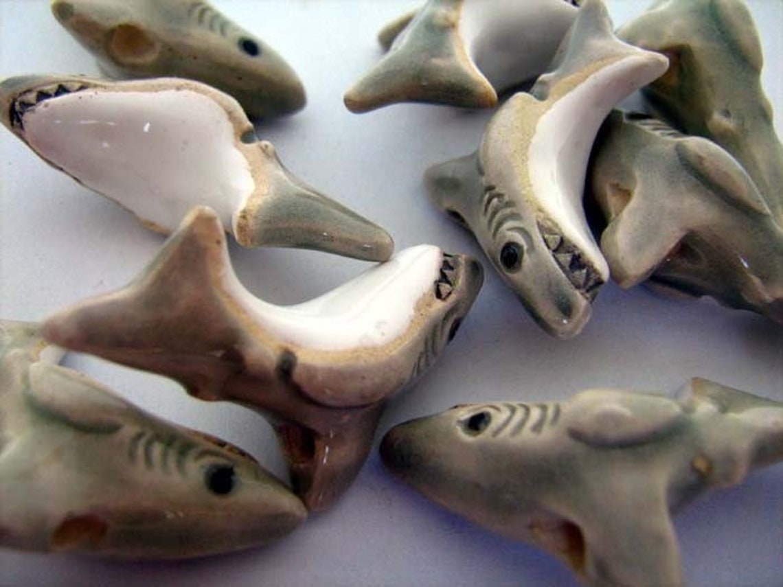 Large Shark Beads - AB40 - Etsy