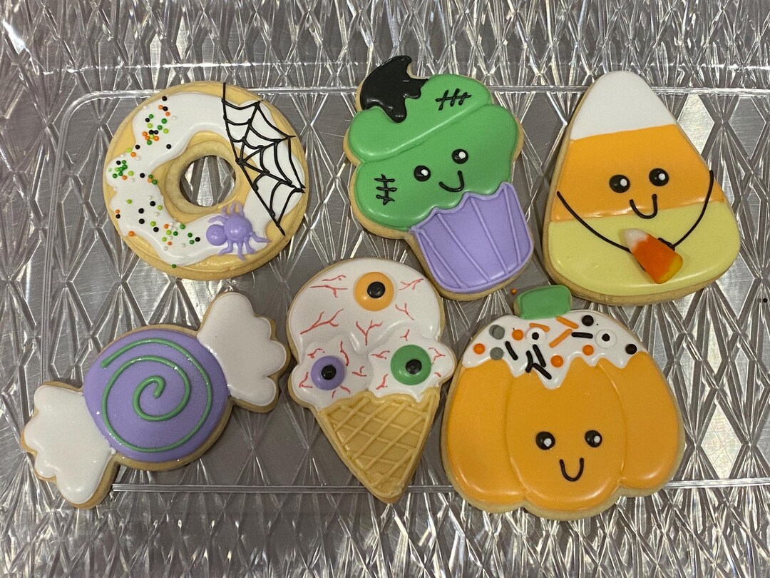 Spooky Sweets Halloween Cookie Set - Etsy