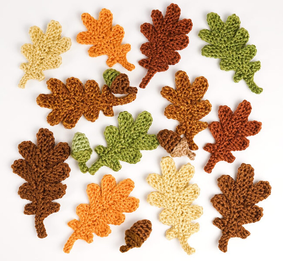 Oak Leaf Collection & Life-sized Acorn Two Realistic Oak Leaves Plus ...