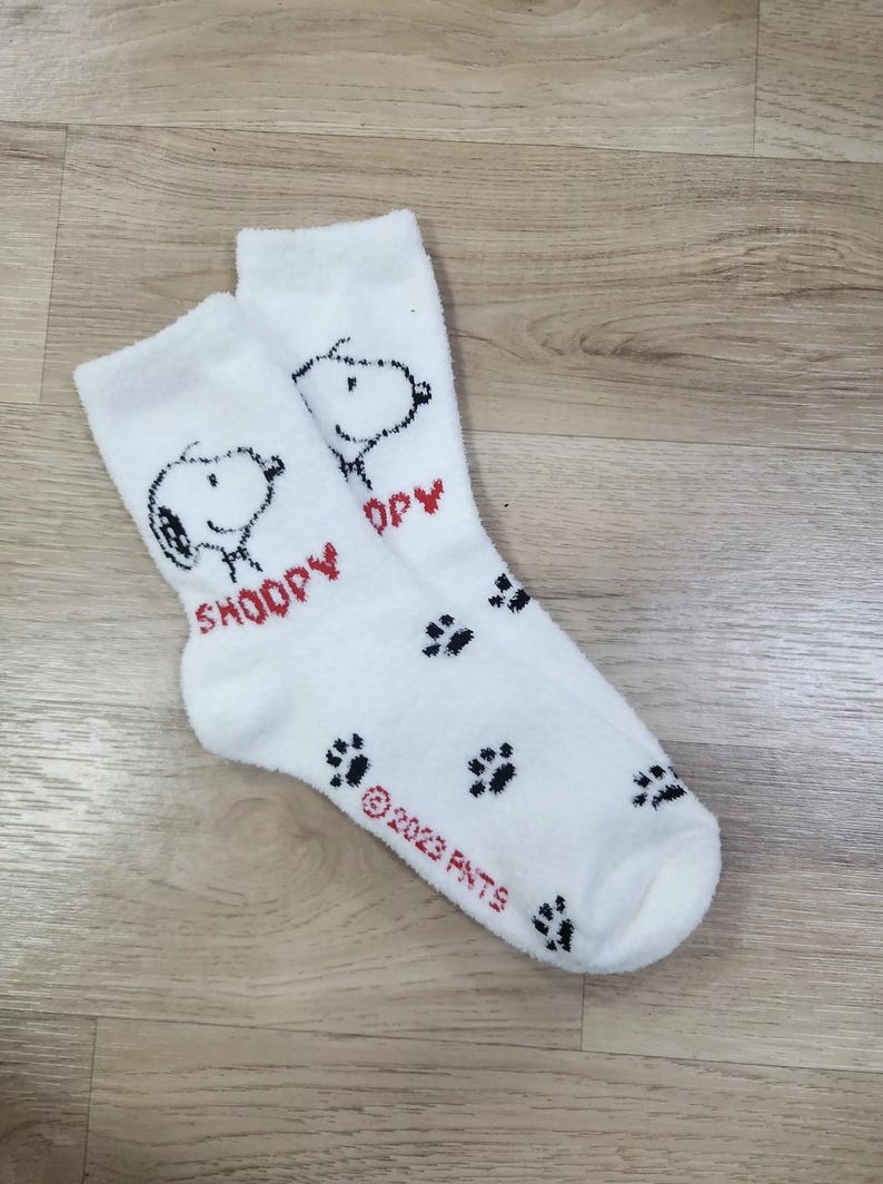 Fluffy Snoopy Socks! - Etsy