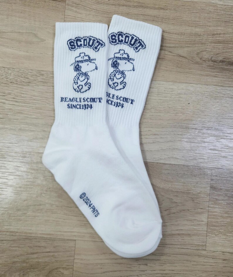 Snoopy Beagle Scout Hiking Socks! White! - Etsy